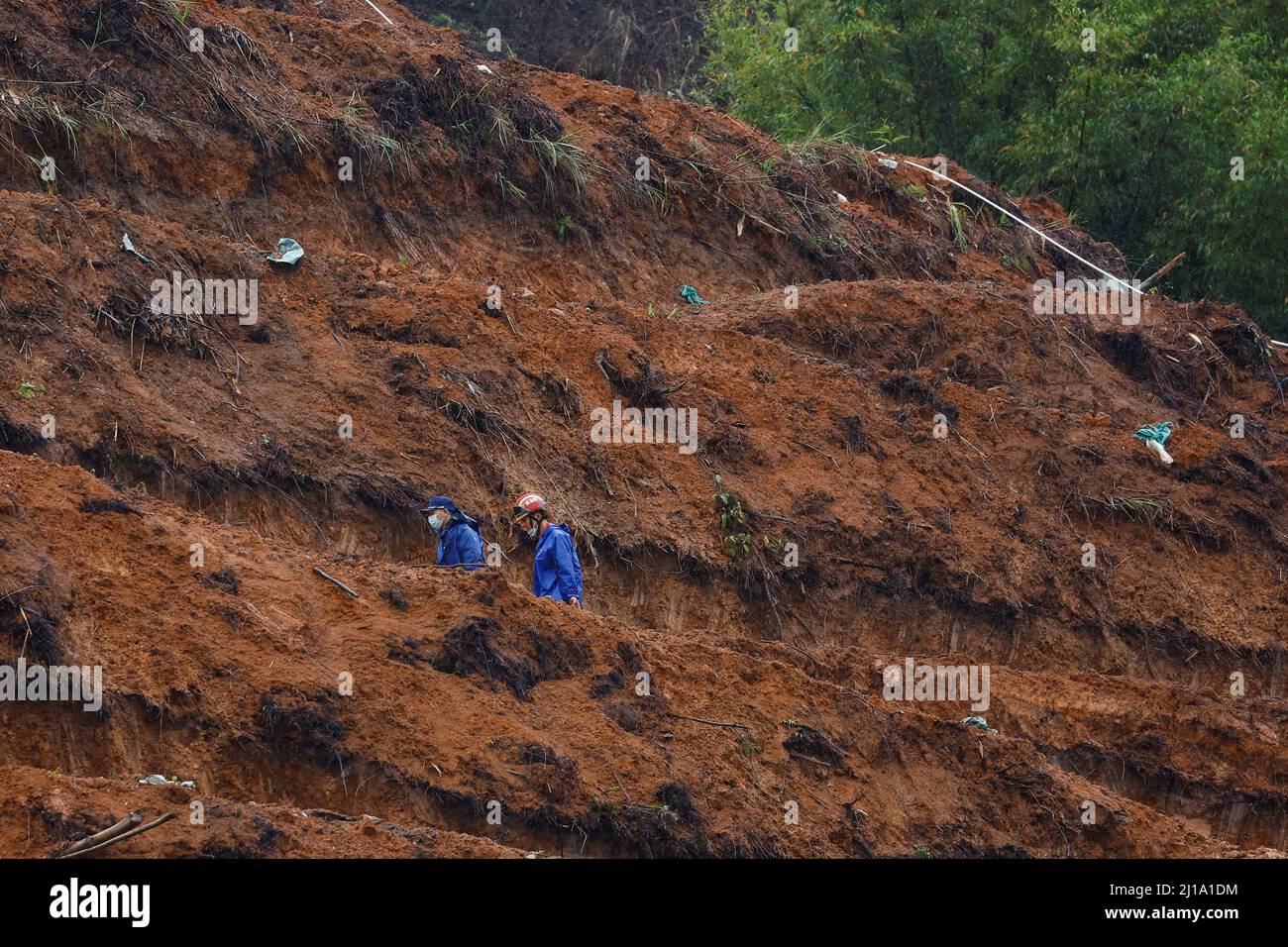 Boeing 737 800 crash china hi-res stock photography and images - Alamy