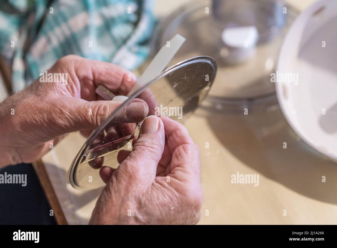 Folding mashine hi-res stock photography and images - Alamy