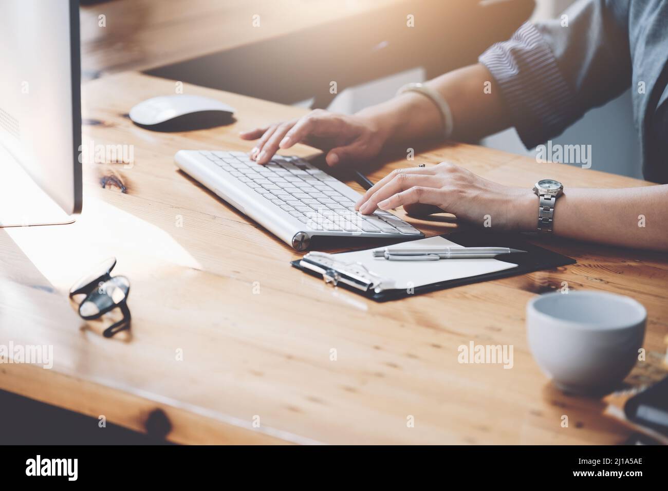 analytics, search, research, stock trading using computers, female ...