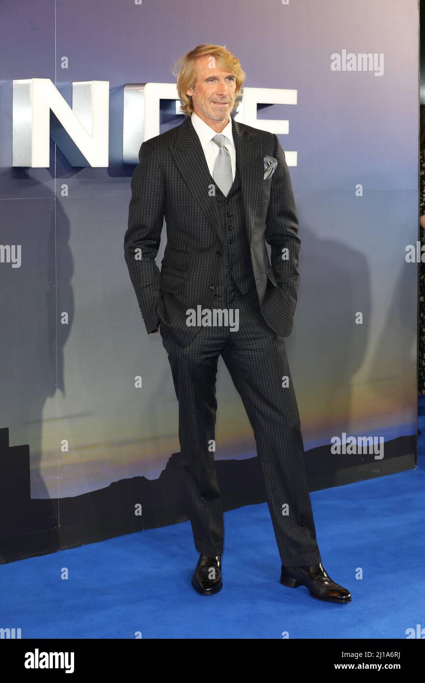 Michael bay attends ambulance hi-res stock photography and images - Alamy