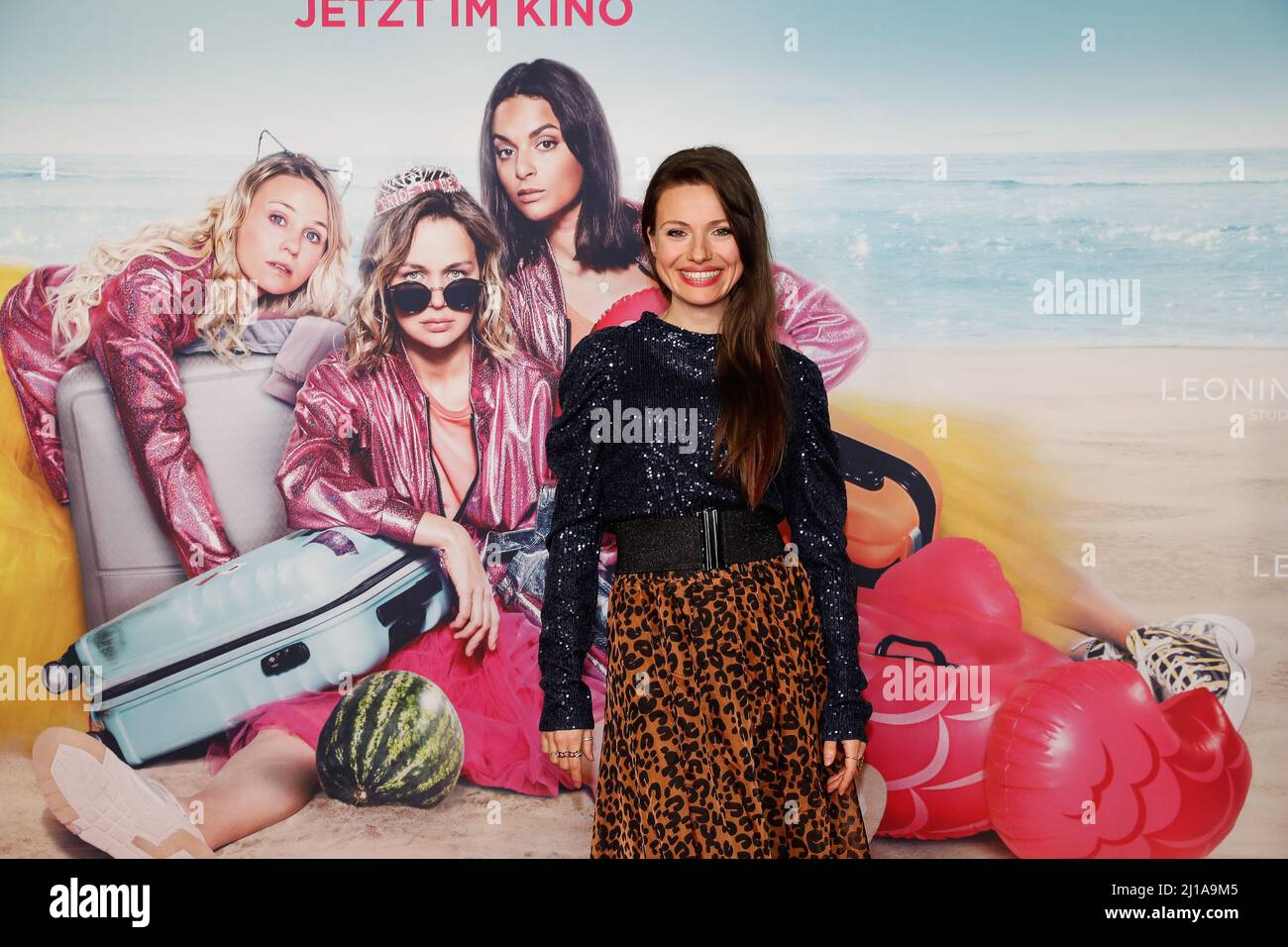 Berlin, Germany. 23rd Mar, 2022. Julia Hartmann comes to the premiere ...