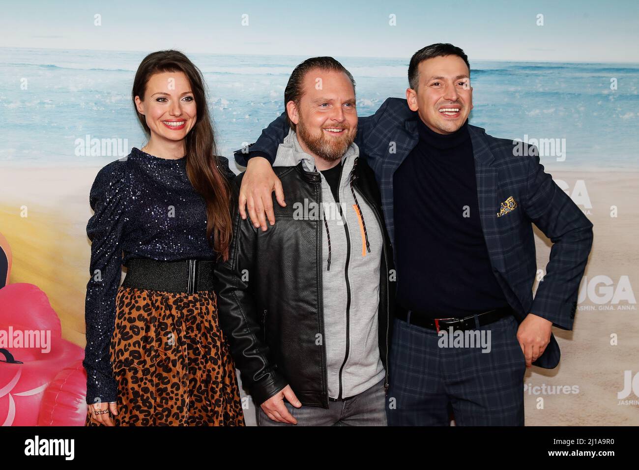 Berlin, Germany. 23rd Mar, 2022. Julia Hartmann (l-r), Axel Stein and ...