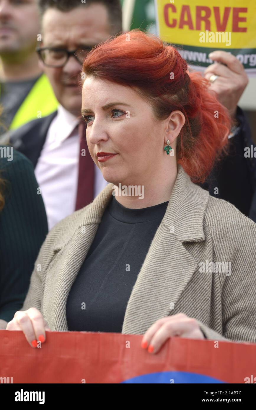 Louise haigh mp hi-res stock photography and images - Alamy