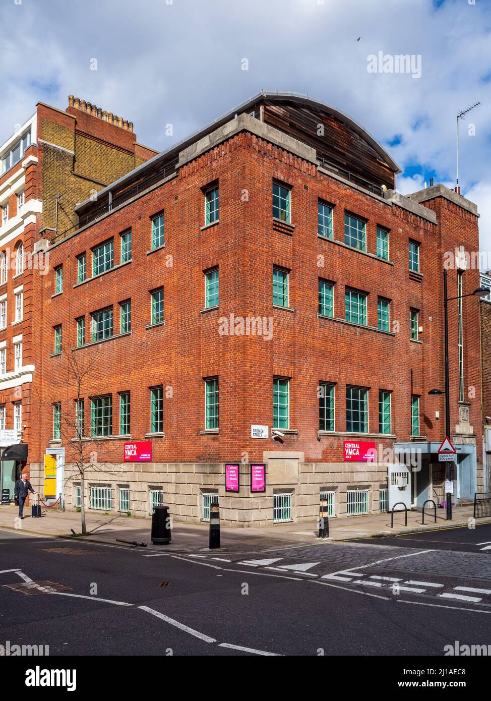 Ymca kings cross london hi-res stock photography and images - Alamy