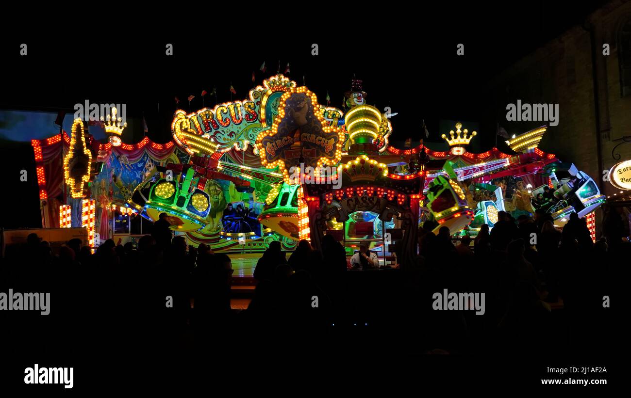 Night ride carousel funfair hi-res stock photography and images - Alamy