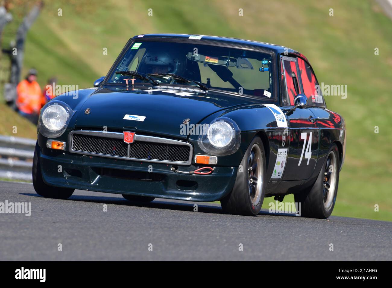 Jim Bryan, MG BGT V8, BCV8 Championship, a twenty minute race ...