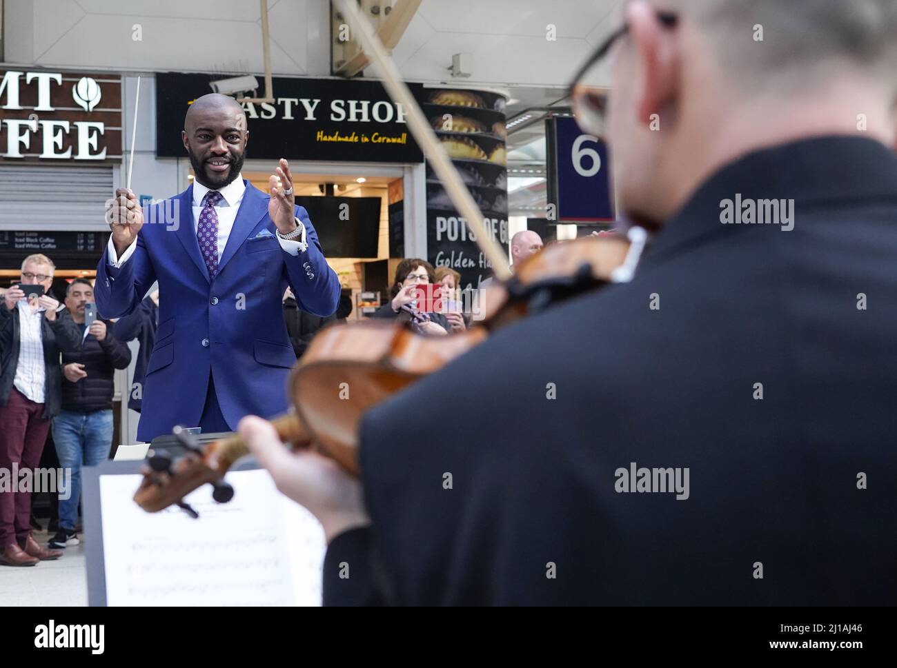 Tim campbell apprentice hi-res stock photography and images - Alamy