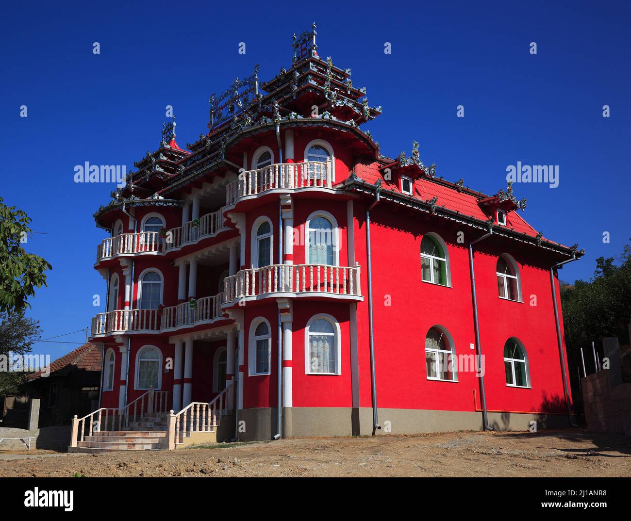 Zigeunervilla, Haus eines Zigeunerbaron bei Hunedora, typische ...