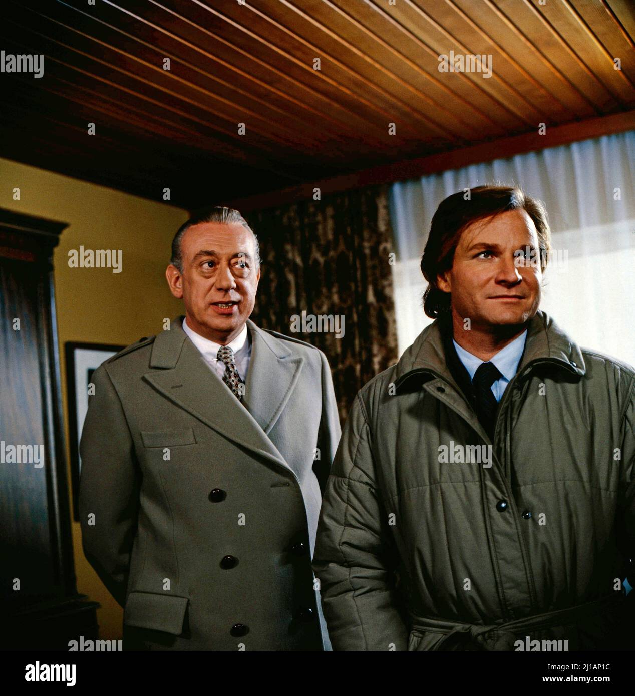 Derrick, ZDF Krimiserie, Deutschland, 1981, Folge: Kein Garten Eden ...