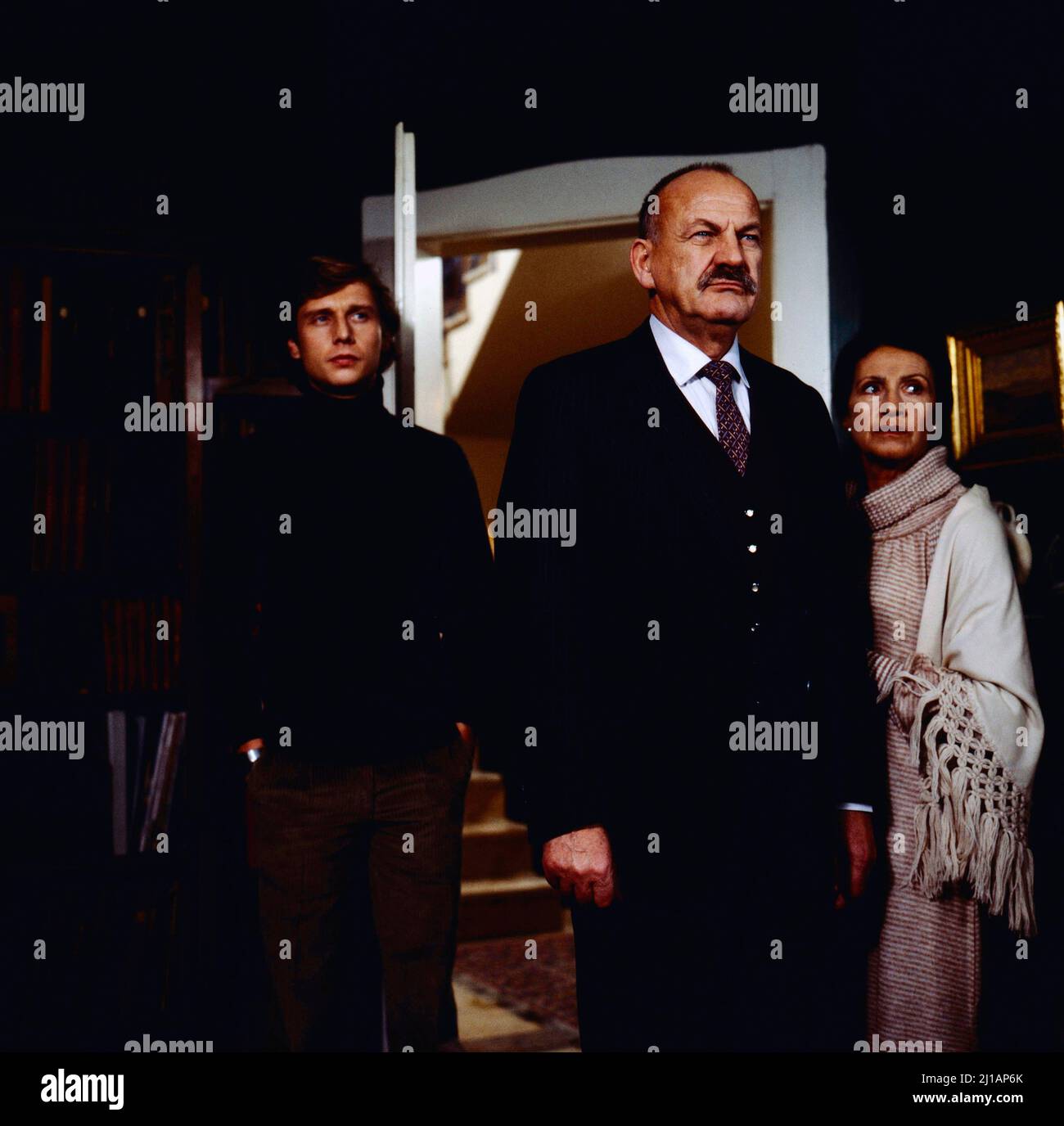 Series theben hi-res stock photography and images - Alamy