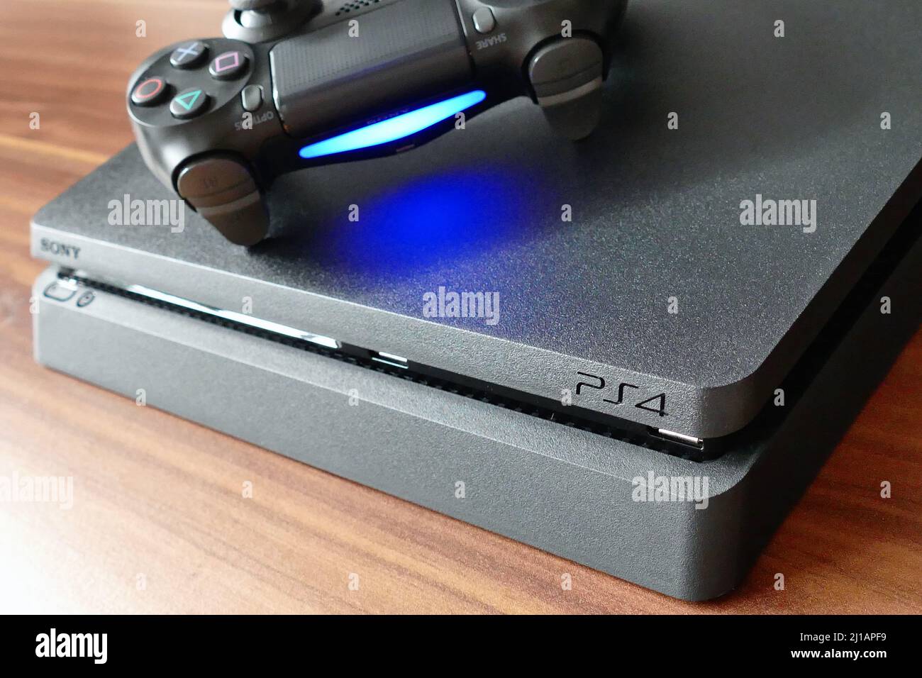 PlayStation 4 Gaming Games Console Stock Photo - Alamy