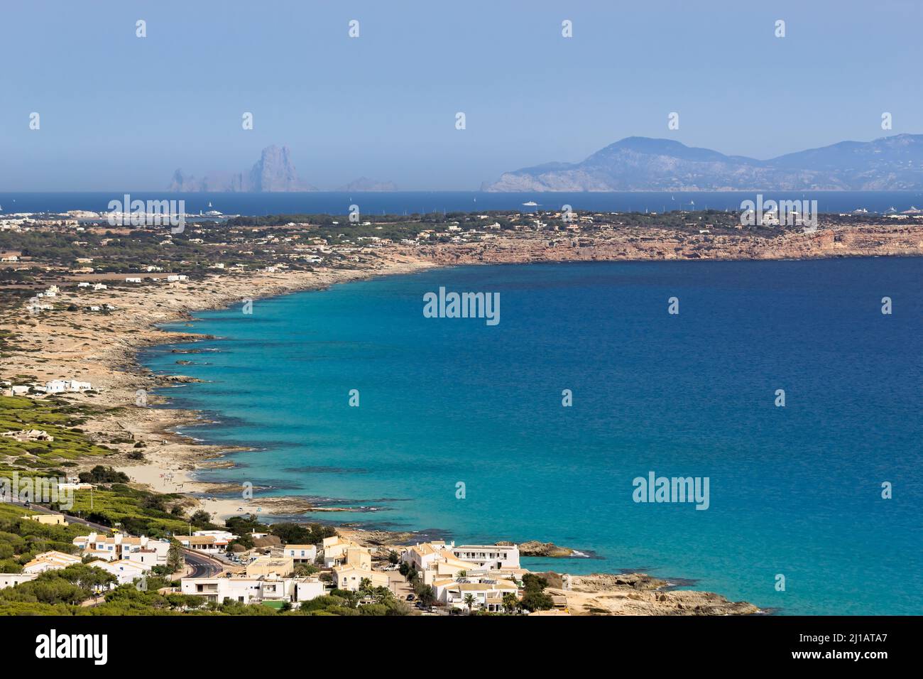 The village Es Calo seen from the roman way Stock Photo - Alamy