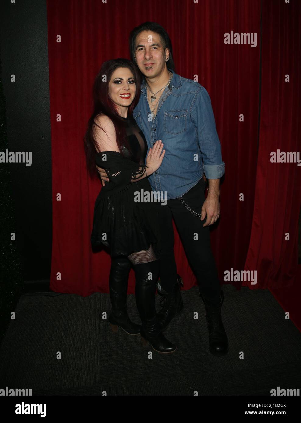 Las Vegas, United States. 23rd Mar, 2022. Singer Cassie Stone (L) and ...