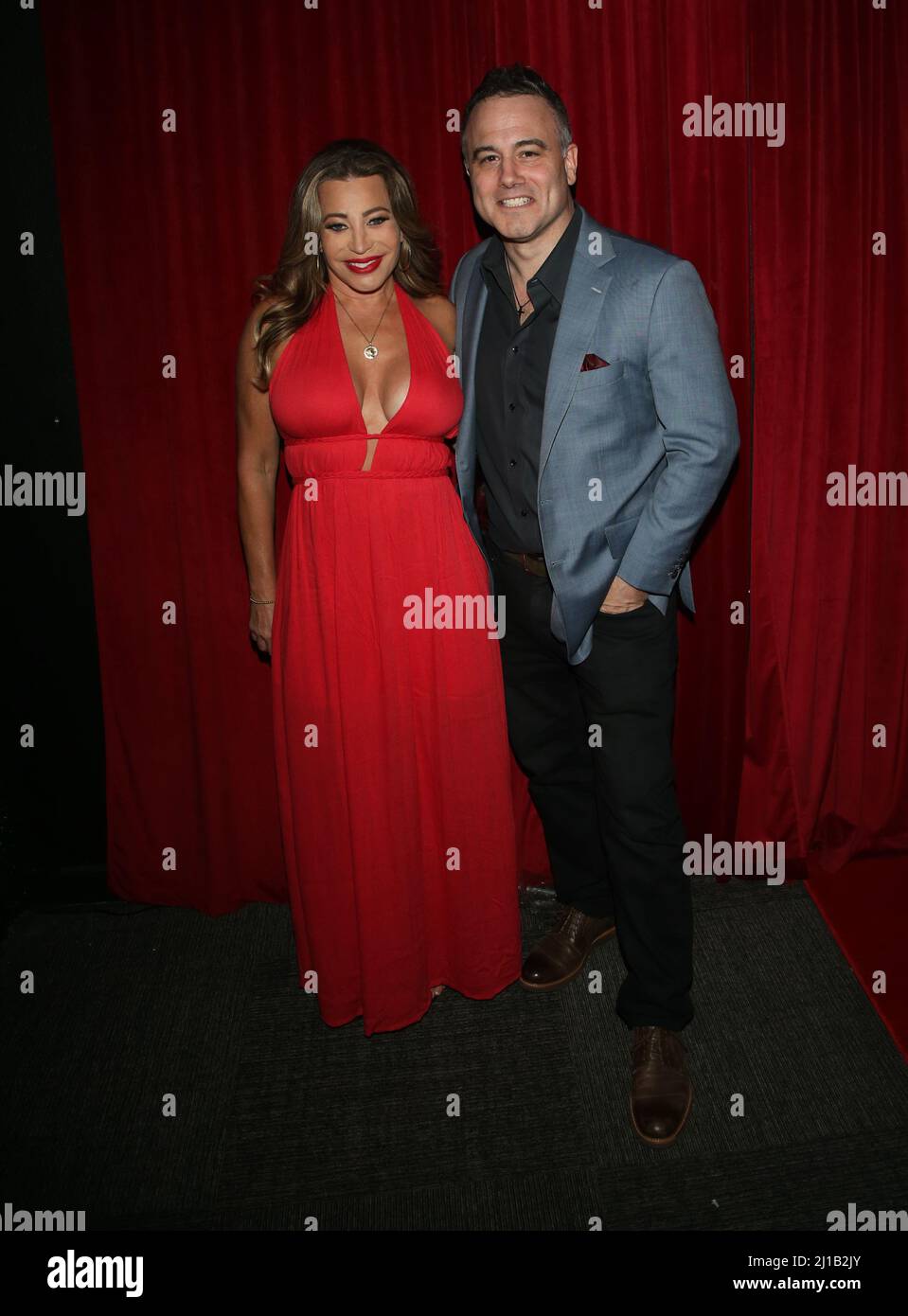 Las Vegas, United States. 23rd Mar, 2022. Singer Taylor Dayne (L) and ...