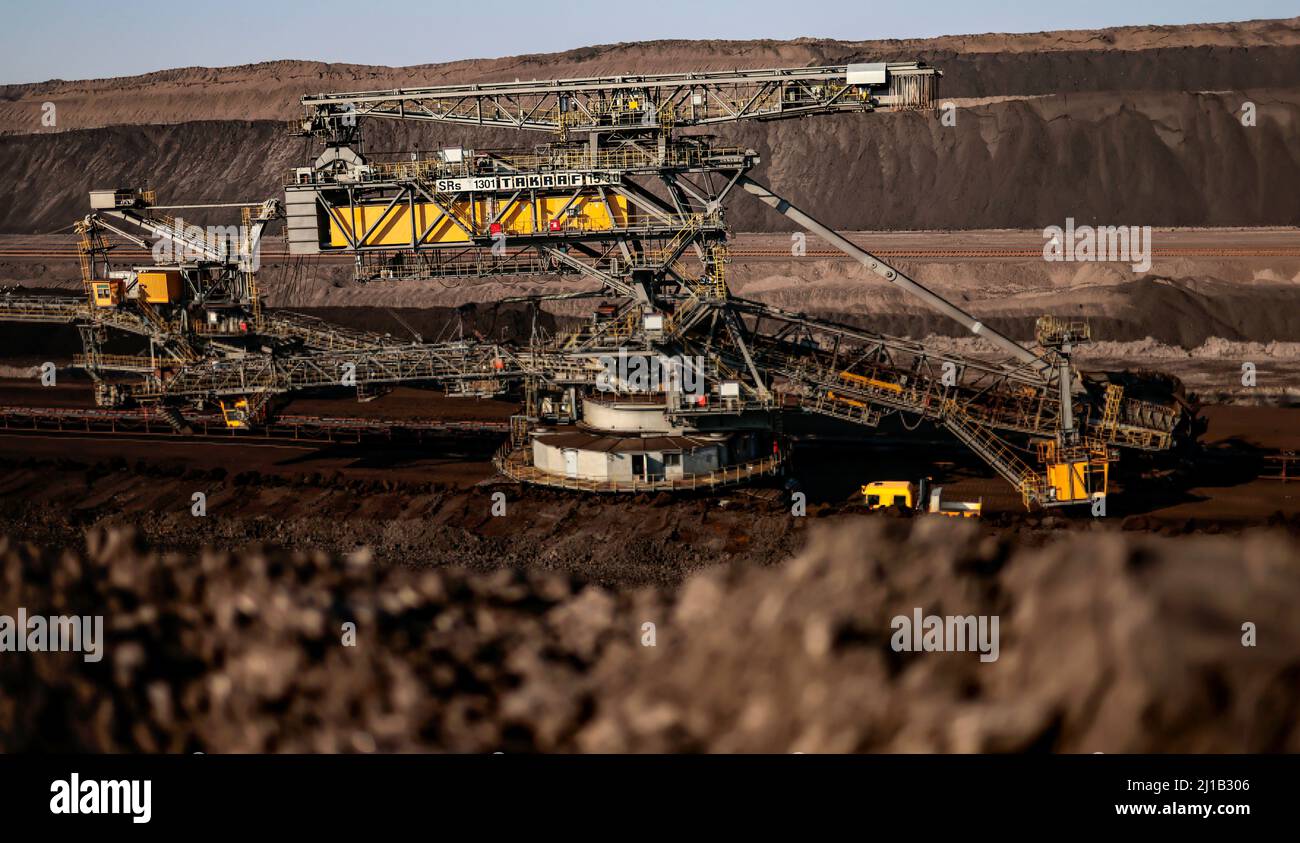 Lignite mine welzow sued hi-res stock photography and images - Alamy