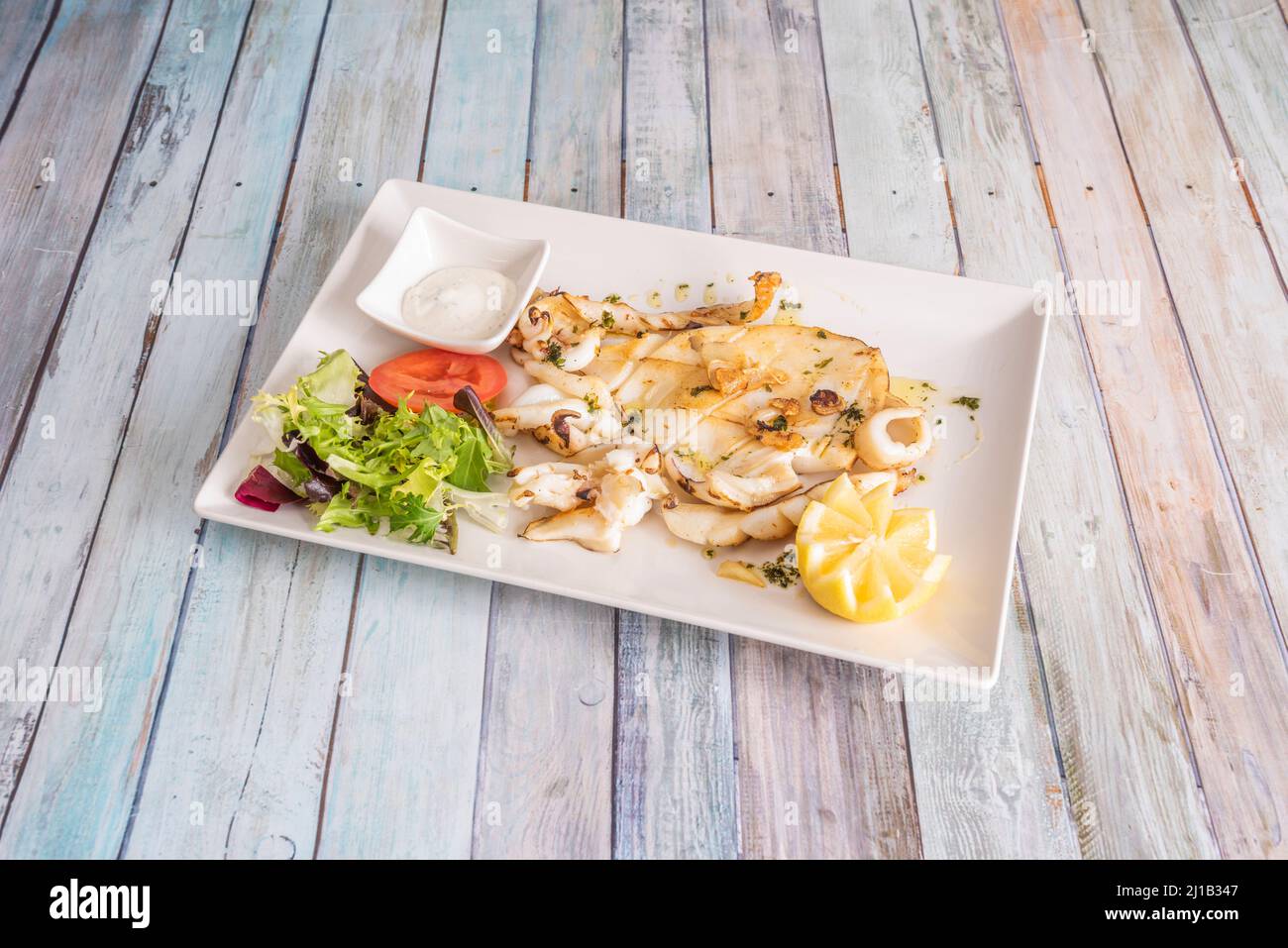 Grilled cuttlefish is a very easy recipe to make. You may know it by ...