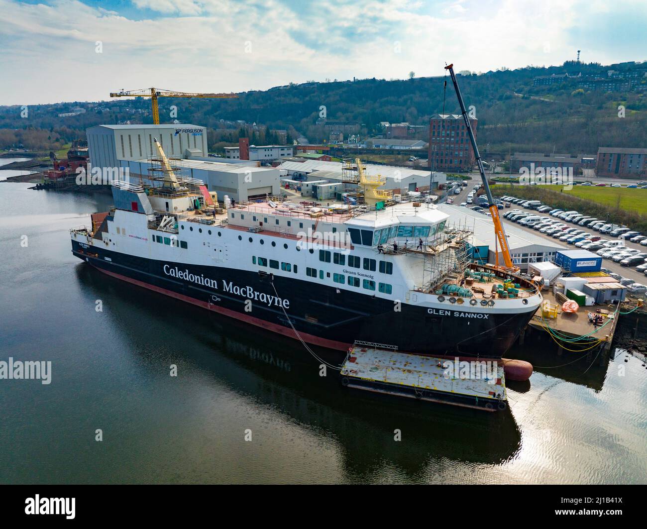 Glen sannox hull 802 port glasgow hi-res stock photography and images ...