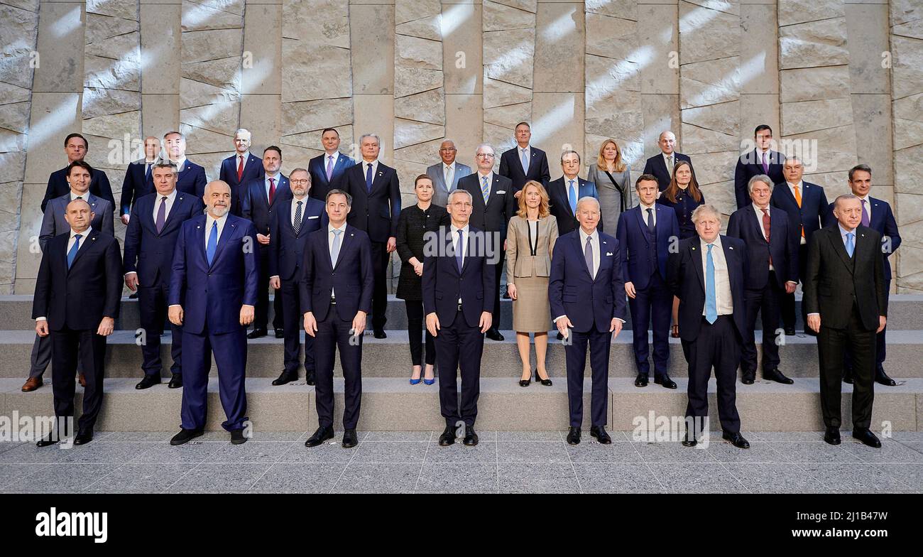 Brussels, Belgium. 24th Mar, 2022. NATO member heads of states pose for ...