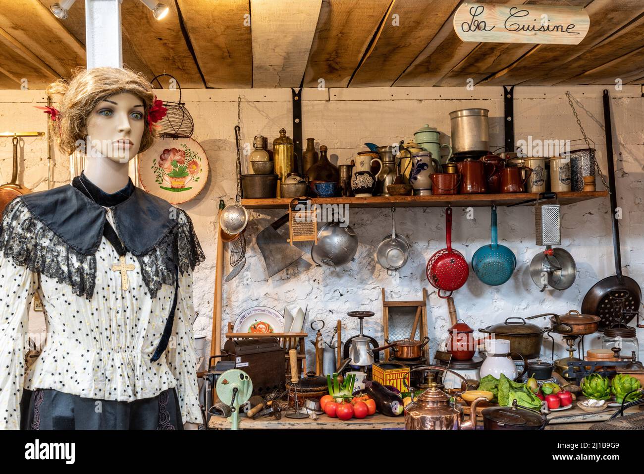 PERIOD KITCHEN, MUSEUM OF LIFE AND METIERS OF THE PAST, BRETEUIL, EURE ...