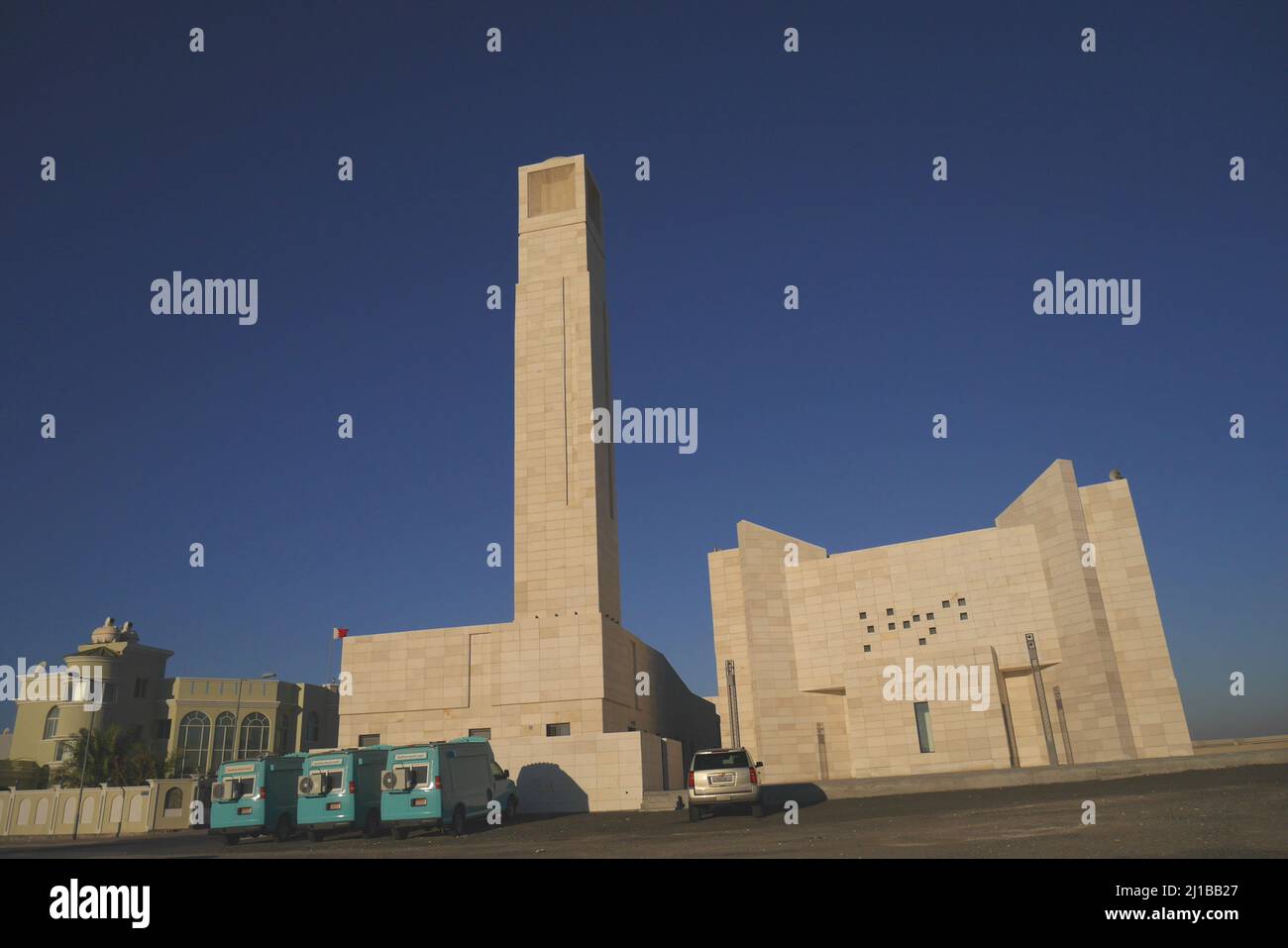 Southern Hamad Town Mosque, Kingdom of Bahrain Stock Photo - Alamy