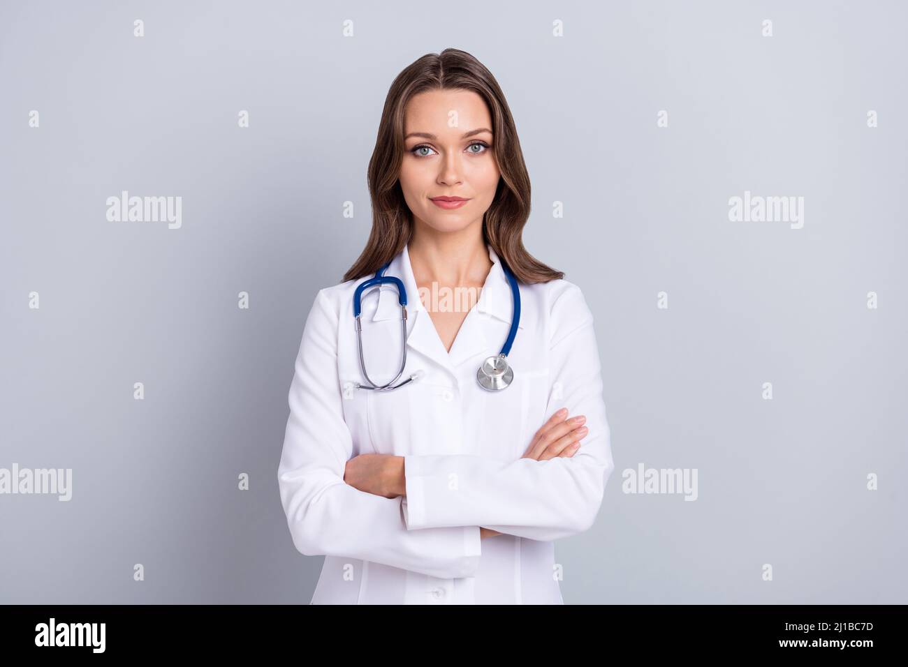 Photo of qualified lady paramedic cross arms ready stop cov pandemic ...
