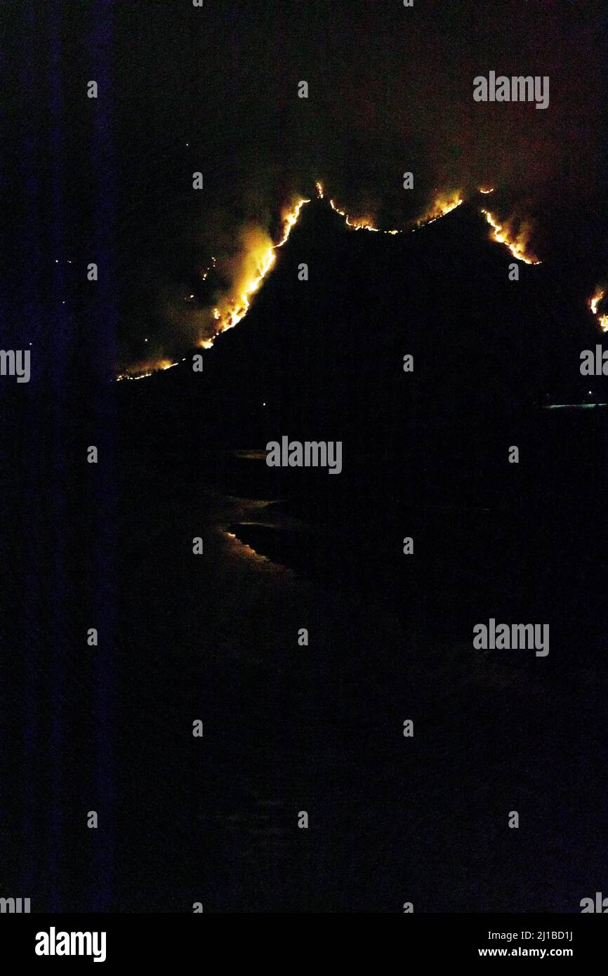 Fire village italy hi-res stock photography and images - Alamy