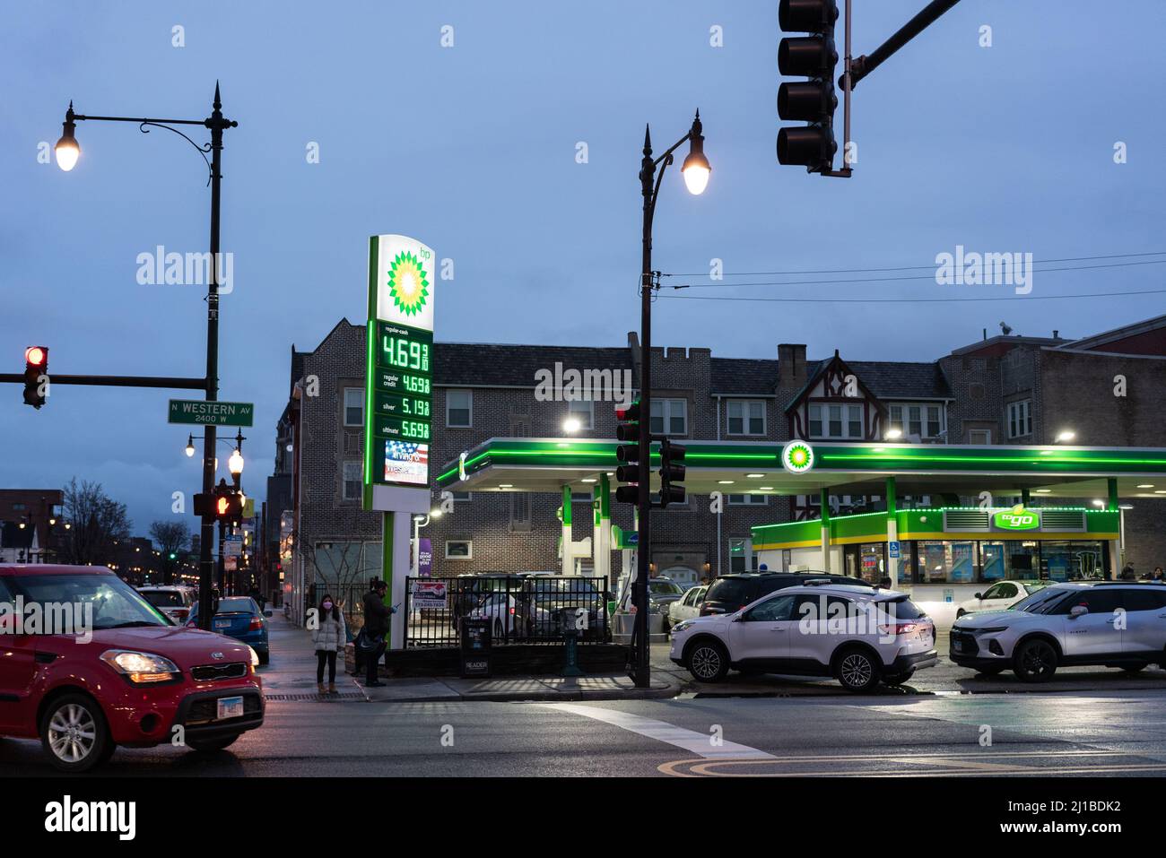 Chicago, USA. 24th Mar, 2022. Regular unleaded gas is priced just under ...