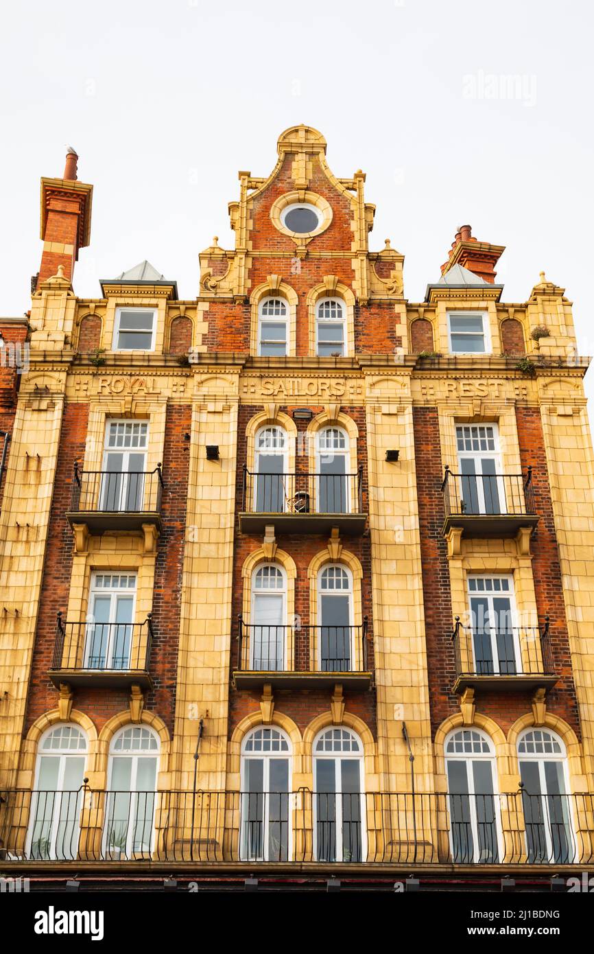 Royal sailors rest home house hi-res stock photography and images - Alamy