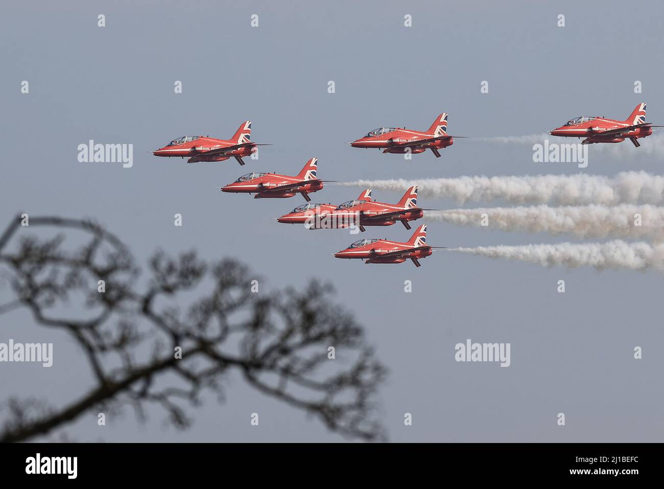 Leeming Bar, UK. 24th Mar, 2022. The Red Arrows file over RAF Leeming ...