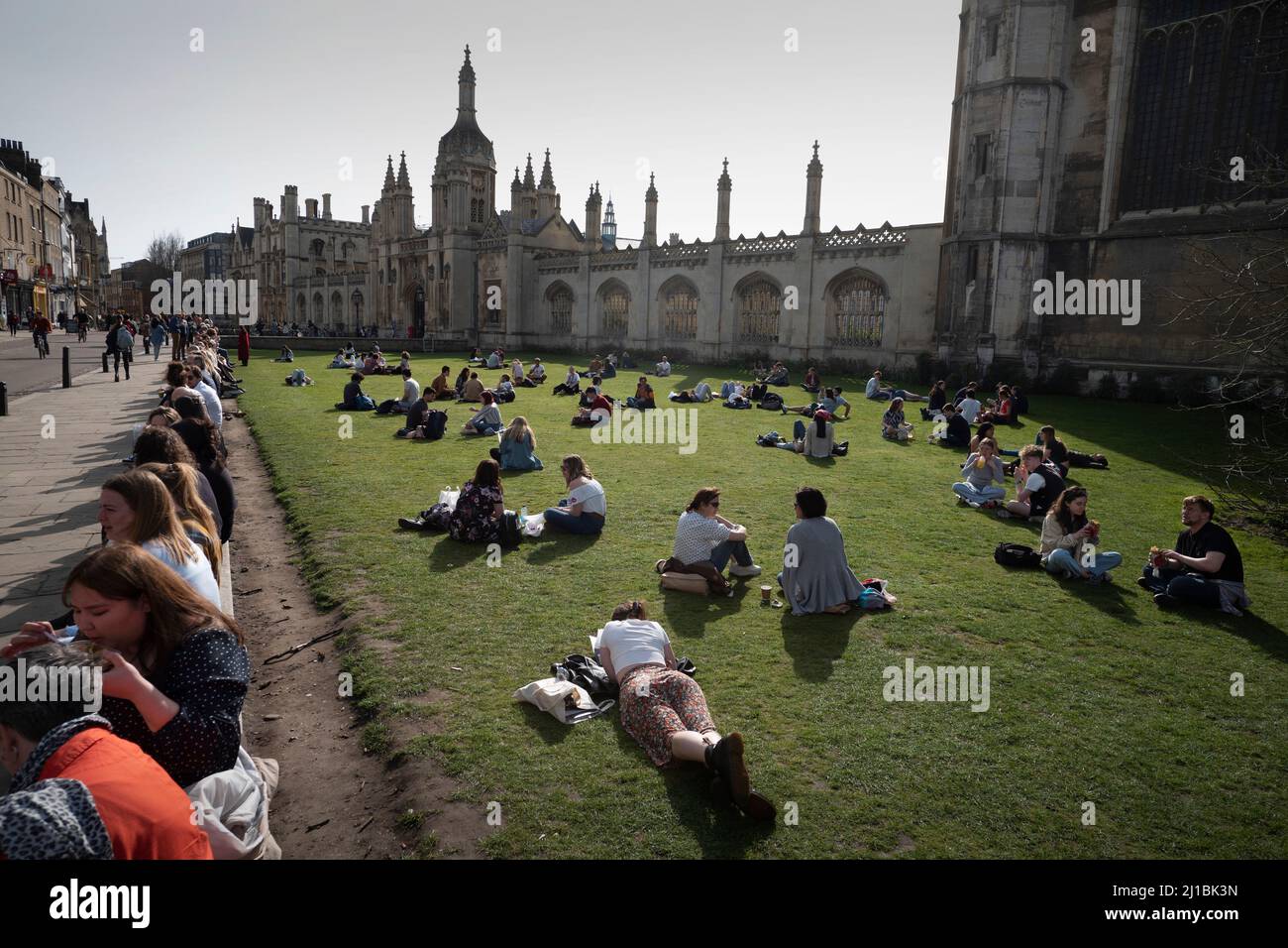 Cambridge Cambridgeshire England Spring Sunshine 22 March 2022 Enjoying ...