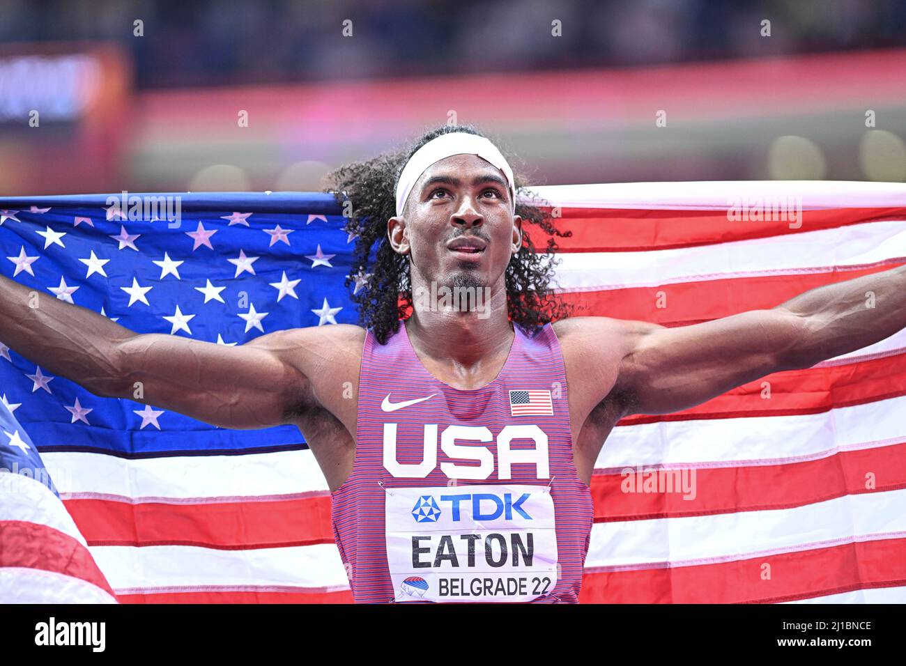 Jarret Eaton with the EEUU flag at the Belgrade 2022 Indoor World ...