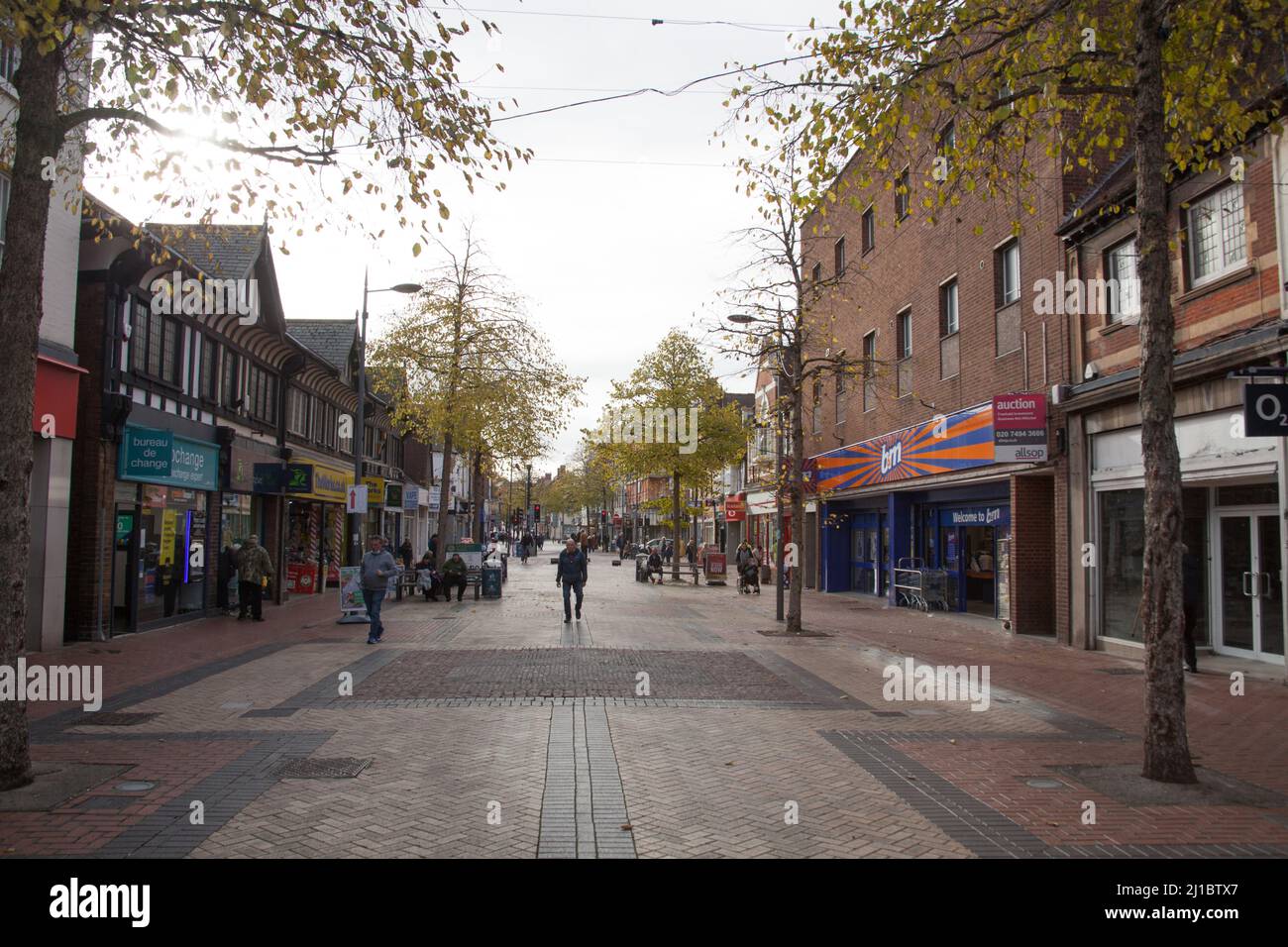 The shopping precinct in Worksop, Nottinghamshire in the UK Stock Photo ...