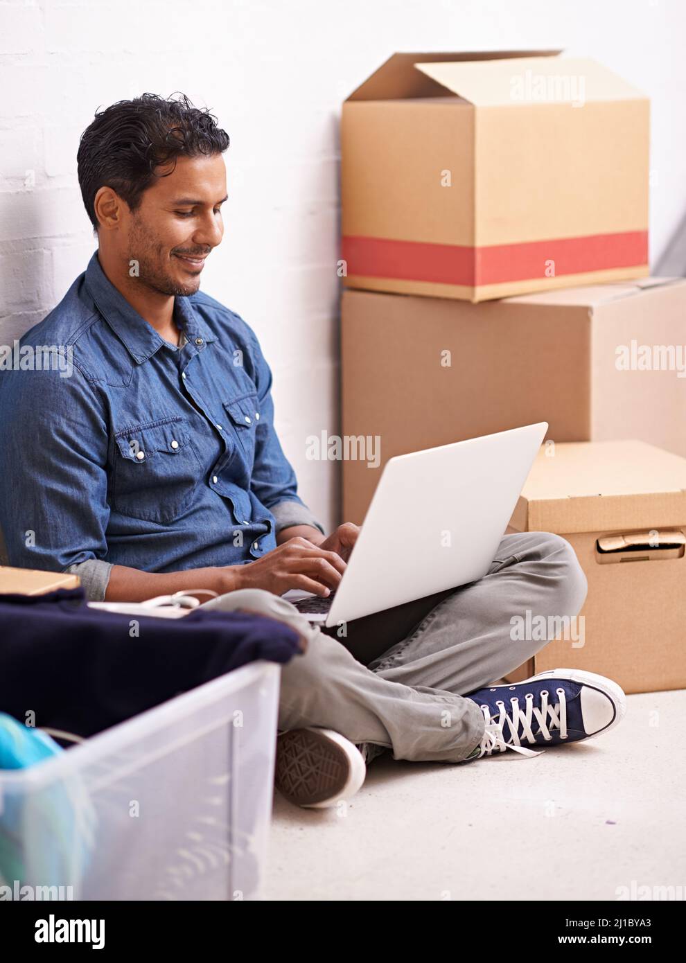 Between boxes hi-res stock photography and images - Alamy