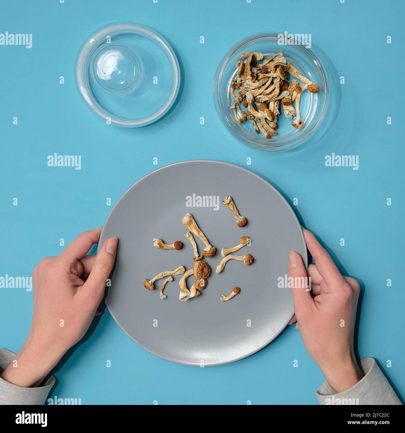 Daily dosing hi-res stock photography and images - Alamy