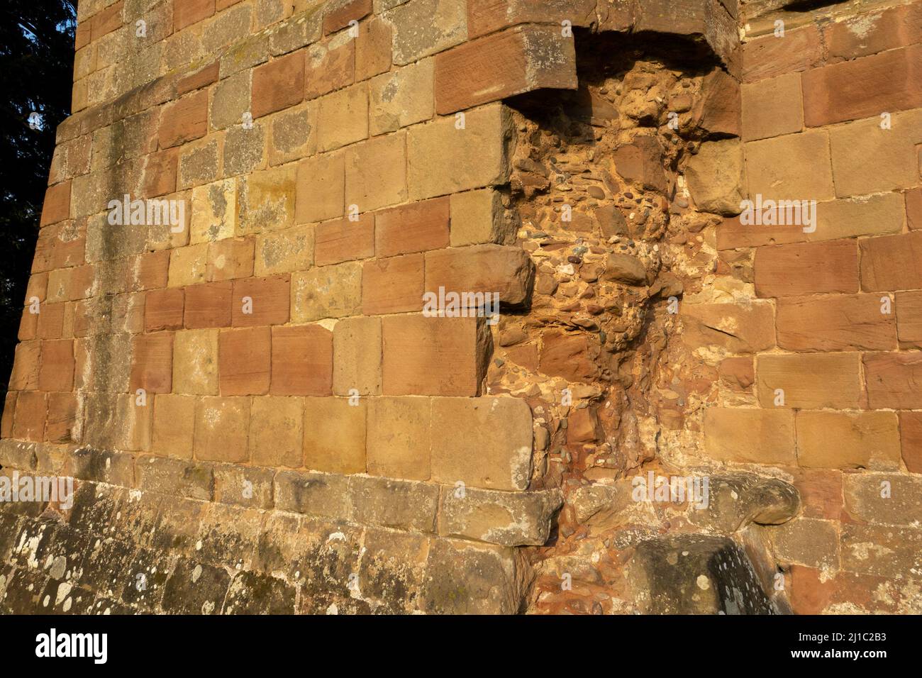 Rubble backfill hi-res stock photography and images - Alamy