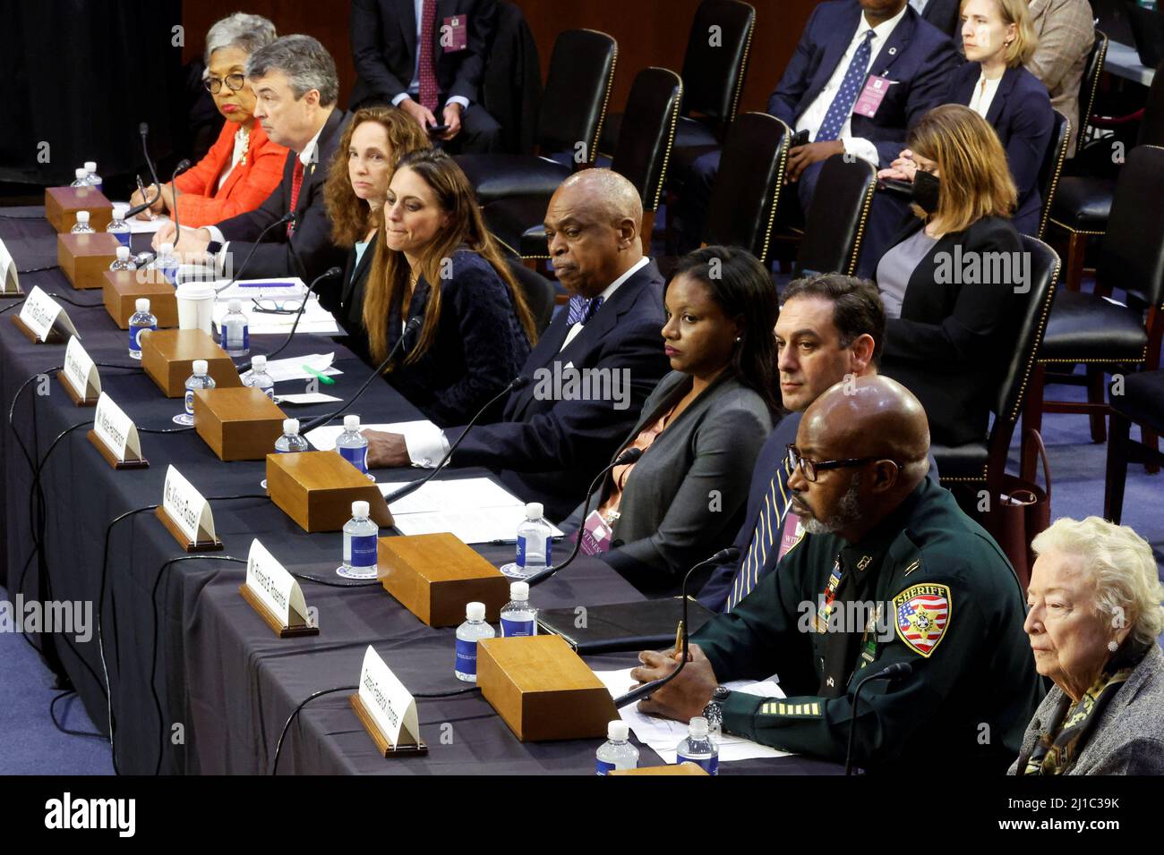 Jennifer henderson hi-res stock photography and images - Alamy