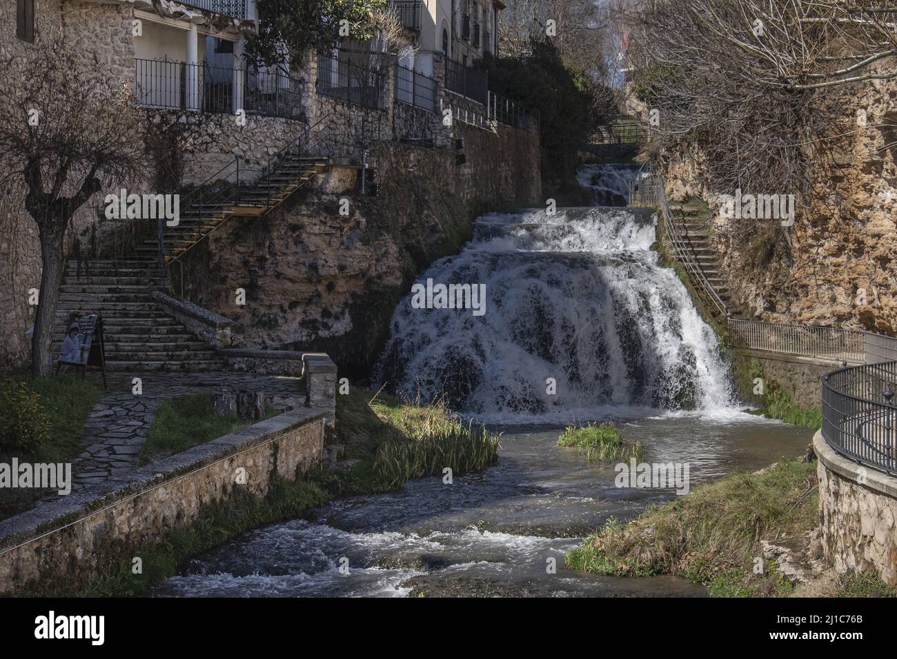 Water two sides hi-res stock photography and images - Alamy