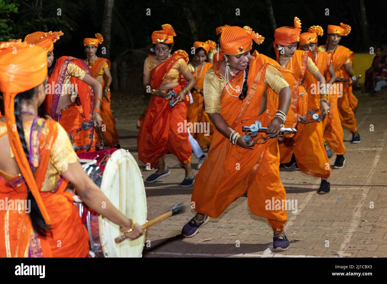 Lezim dance hi-res stock photography and images - Alamy