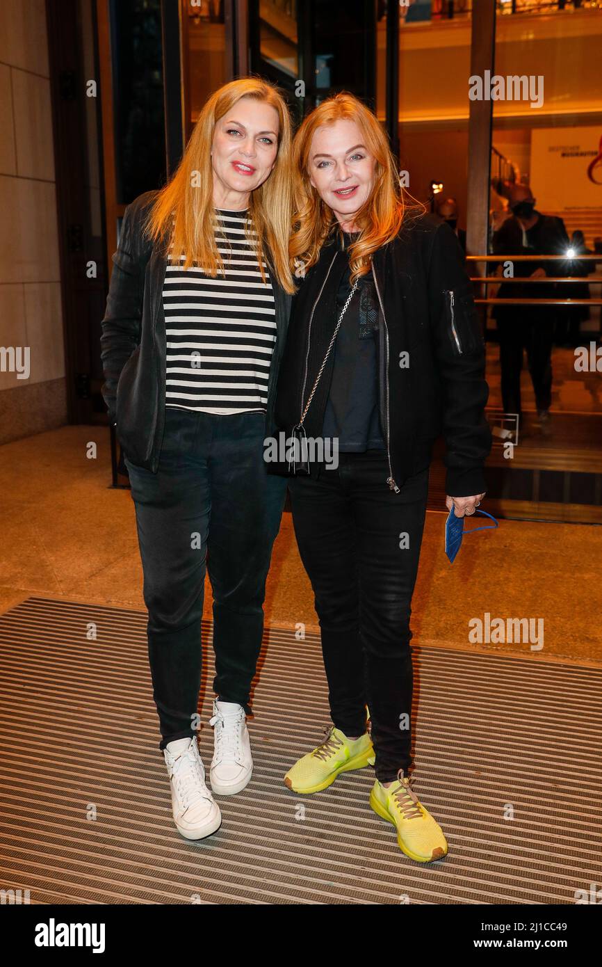 Berlin, Germany. 24th Mar, 2022. Anna Loos (l) and Inga Humpe arrive at ...