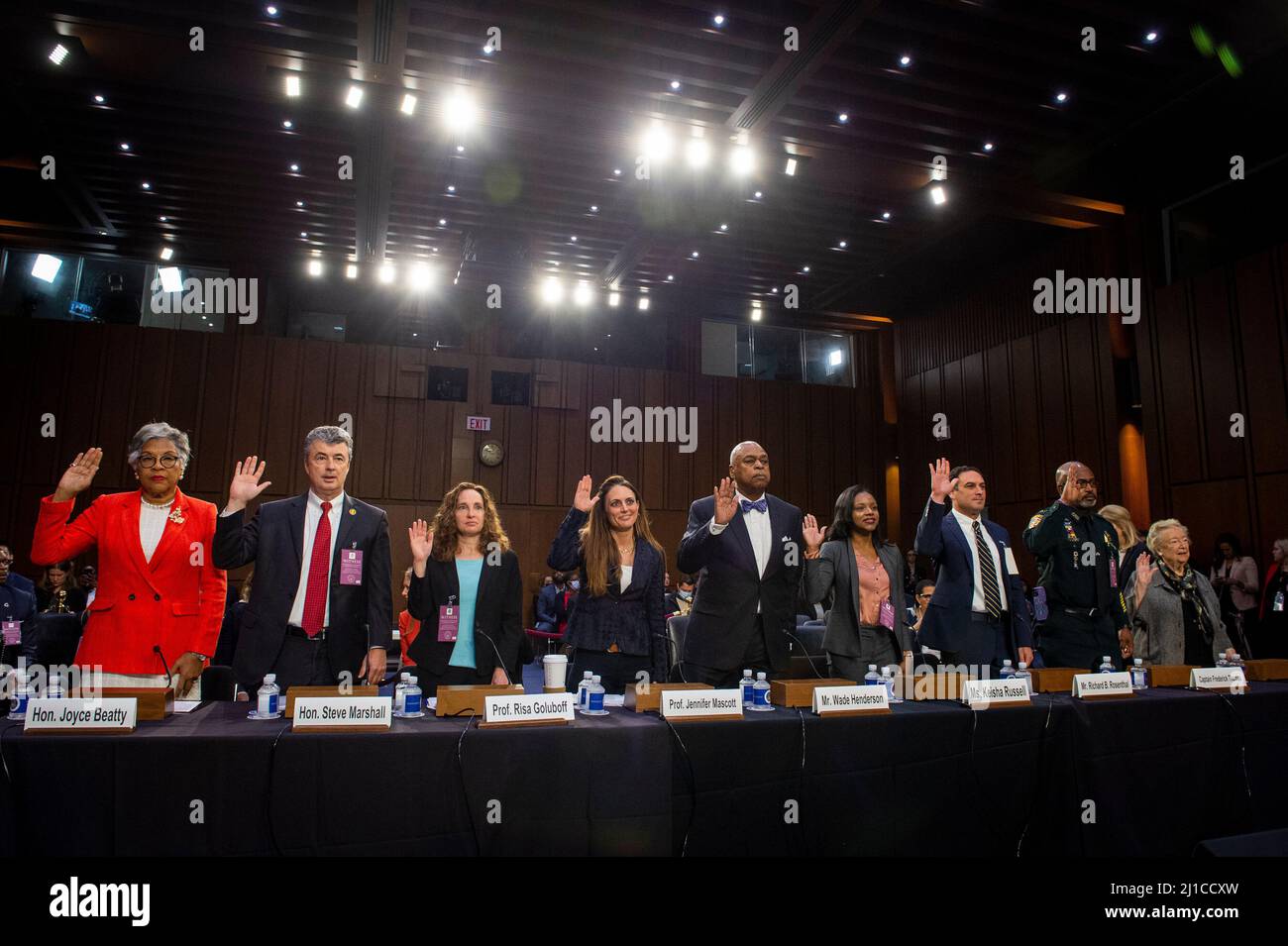 Jennifer mascott hi-res stock photography and images - Alamy