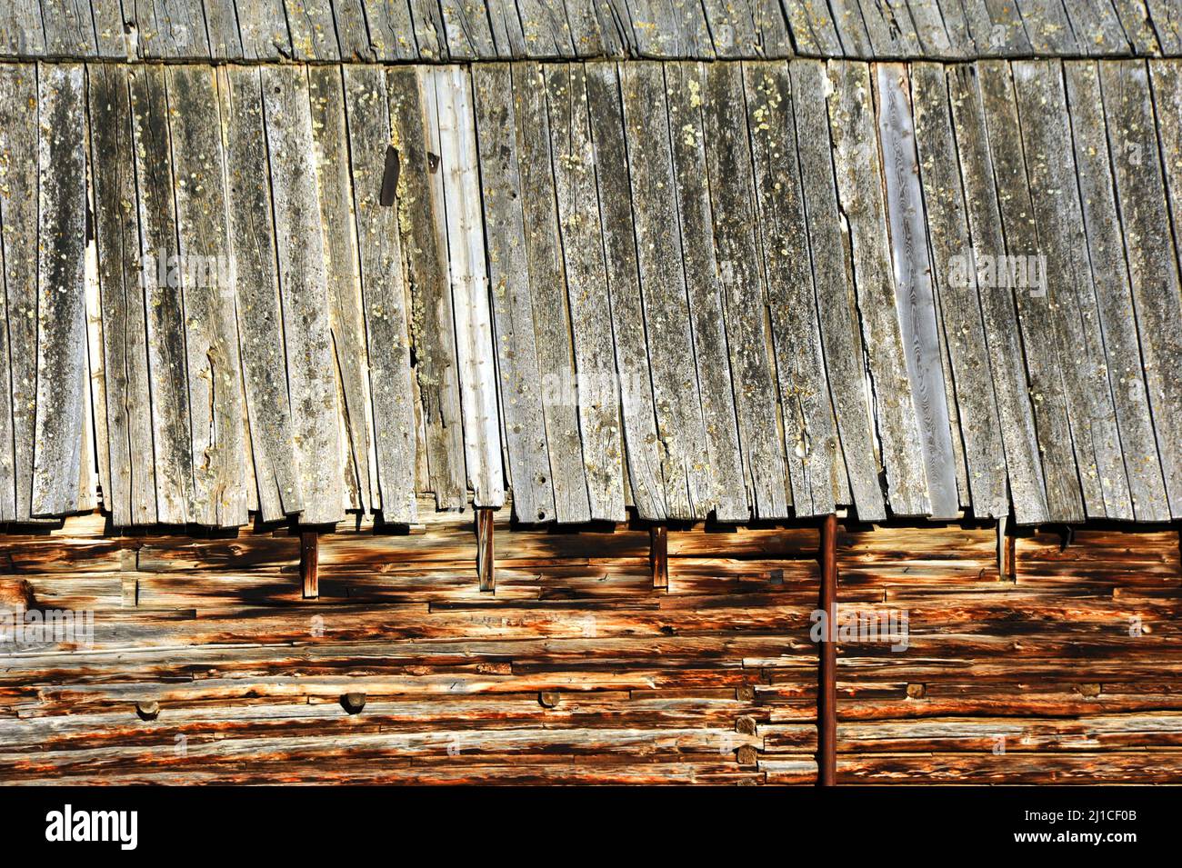 Notched roofline hi-res stock photography and images - Alamy