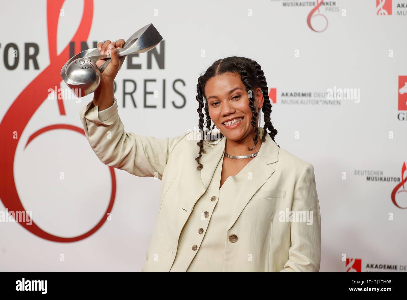 Berlin, Germany. 24th Mar, 2022. Singer-songwriter Ami Warning wins the ...