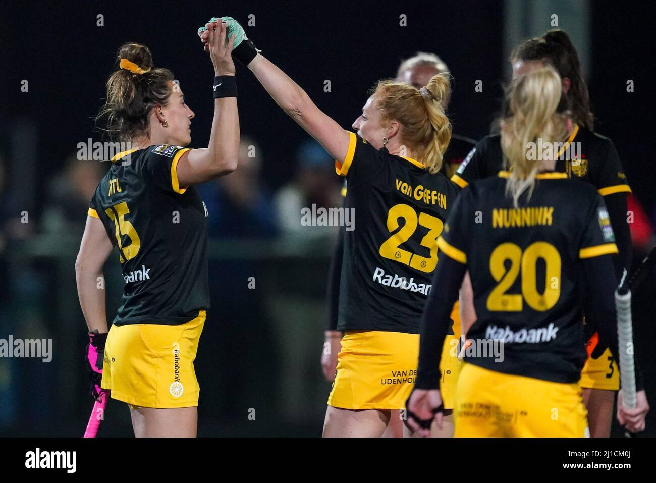ROTTERDAM, 24-02-2022, Hockey Hoofdklasse Dames , Victoria - Den Bosch ...