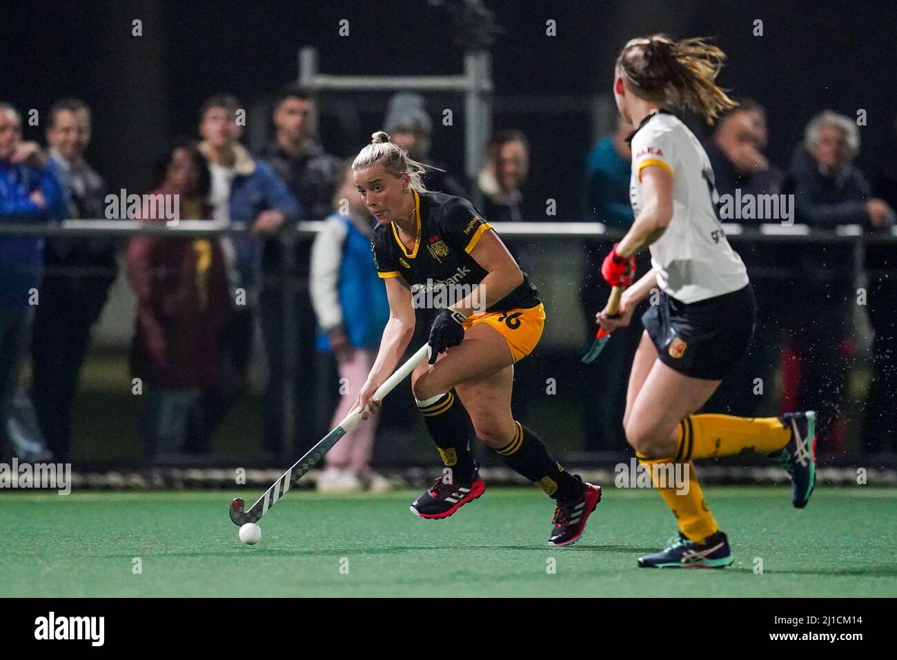 ROTTERDAM, 24-02-2022, Hockey Hoofdklasse Dames , Victoria - Den Bosch ...