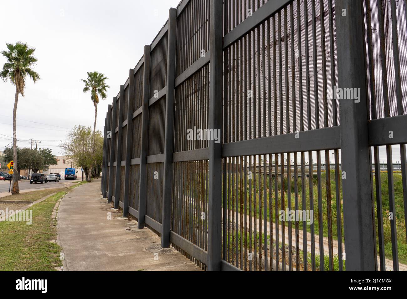 The Gateway International Bridge between Brownsville, Texas and ...