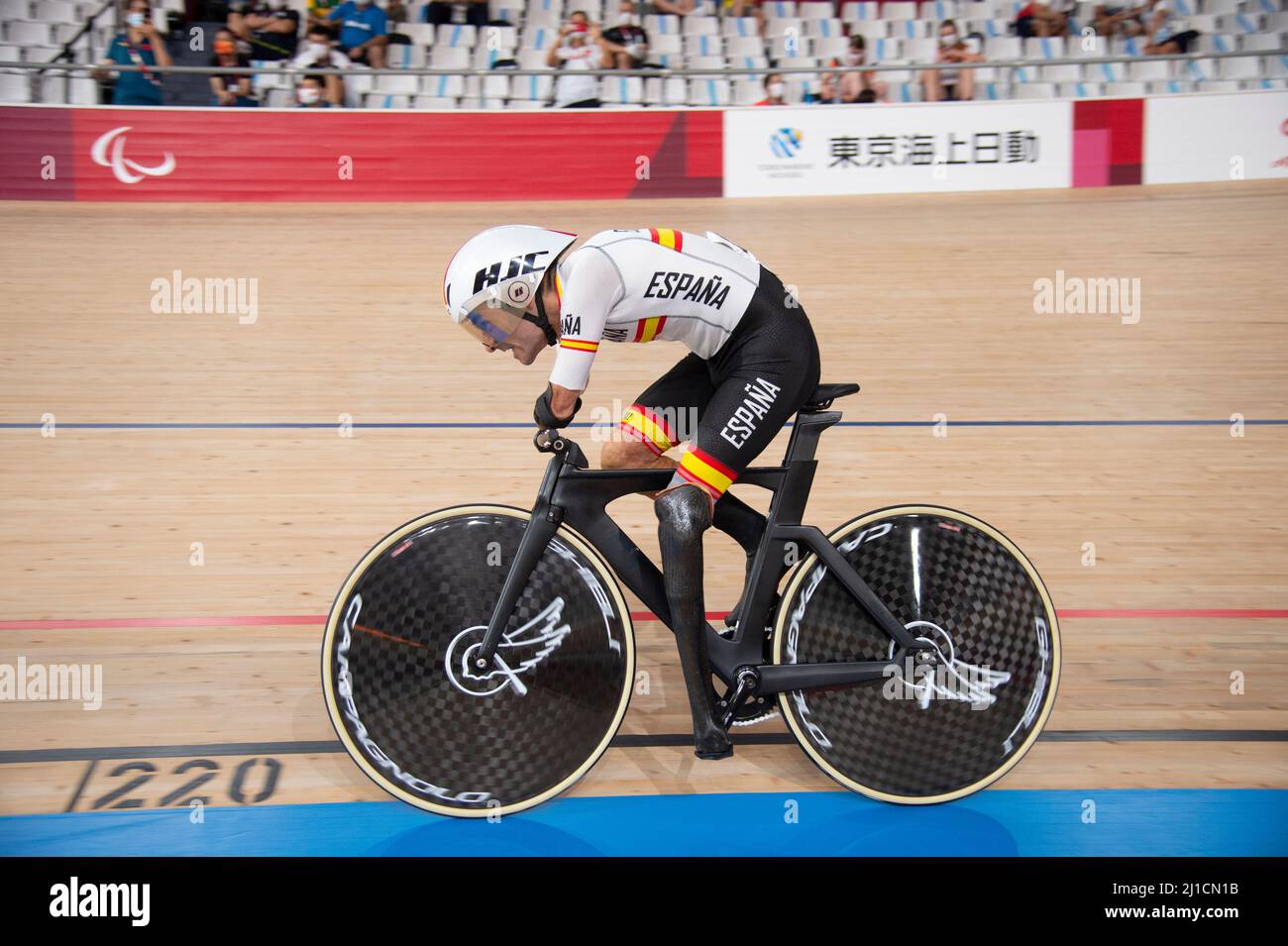 Ricardo Ten Argiles of Spain competes in the track cycling events at ...