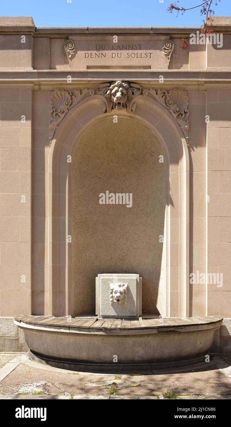 Detail of the The Adolphus Busch Hall, fountain with the German saying ...