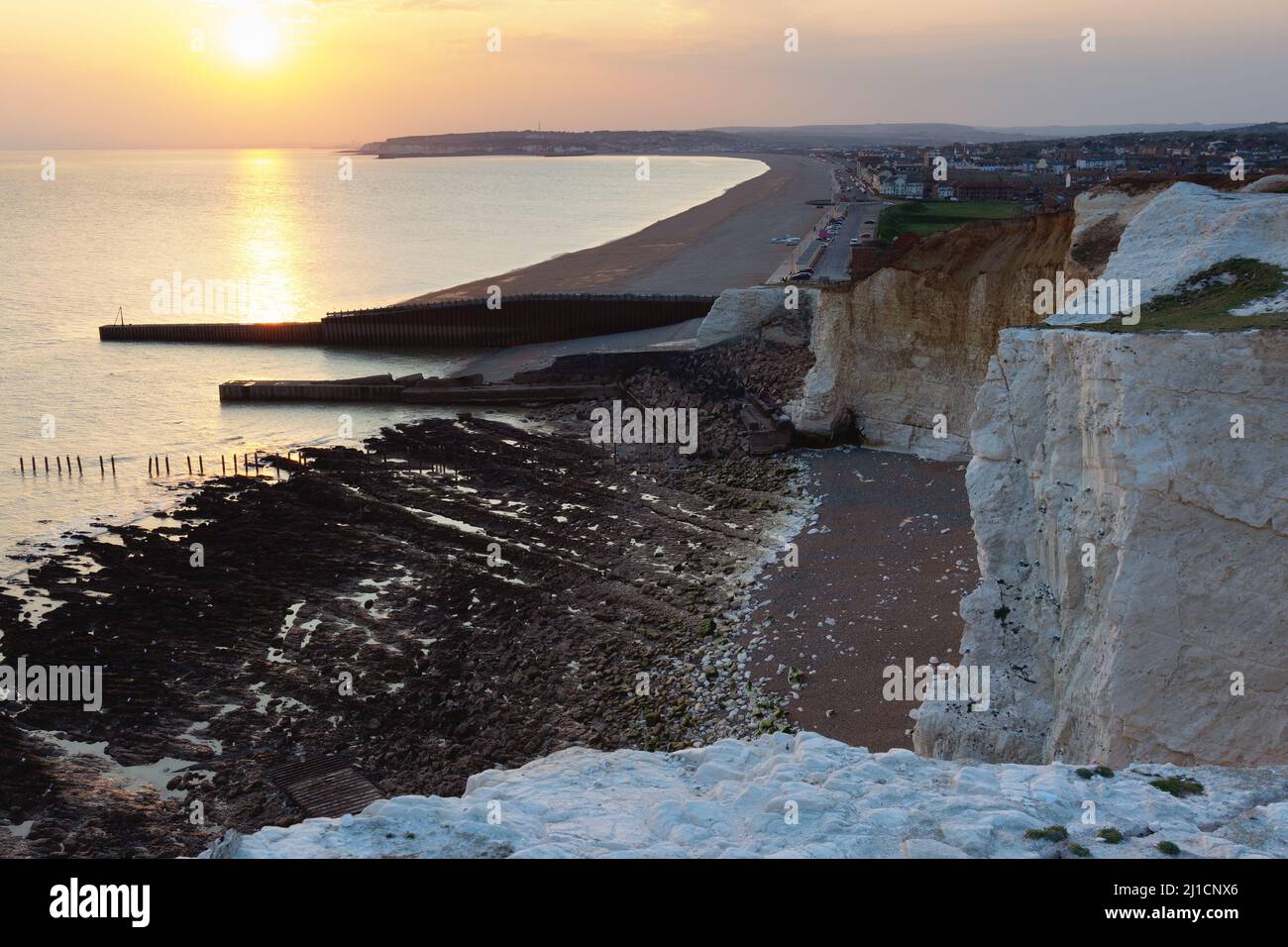 Seaford sea and coastline at sunset hi-res stock photography and images ...