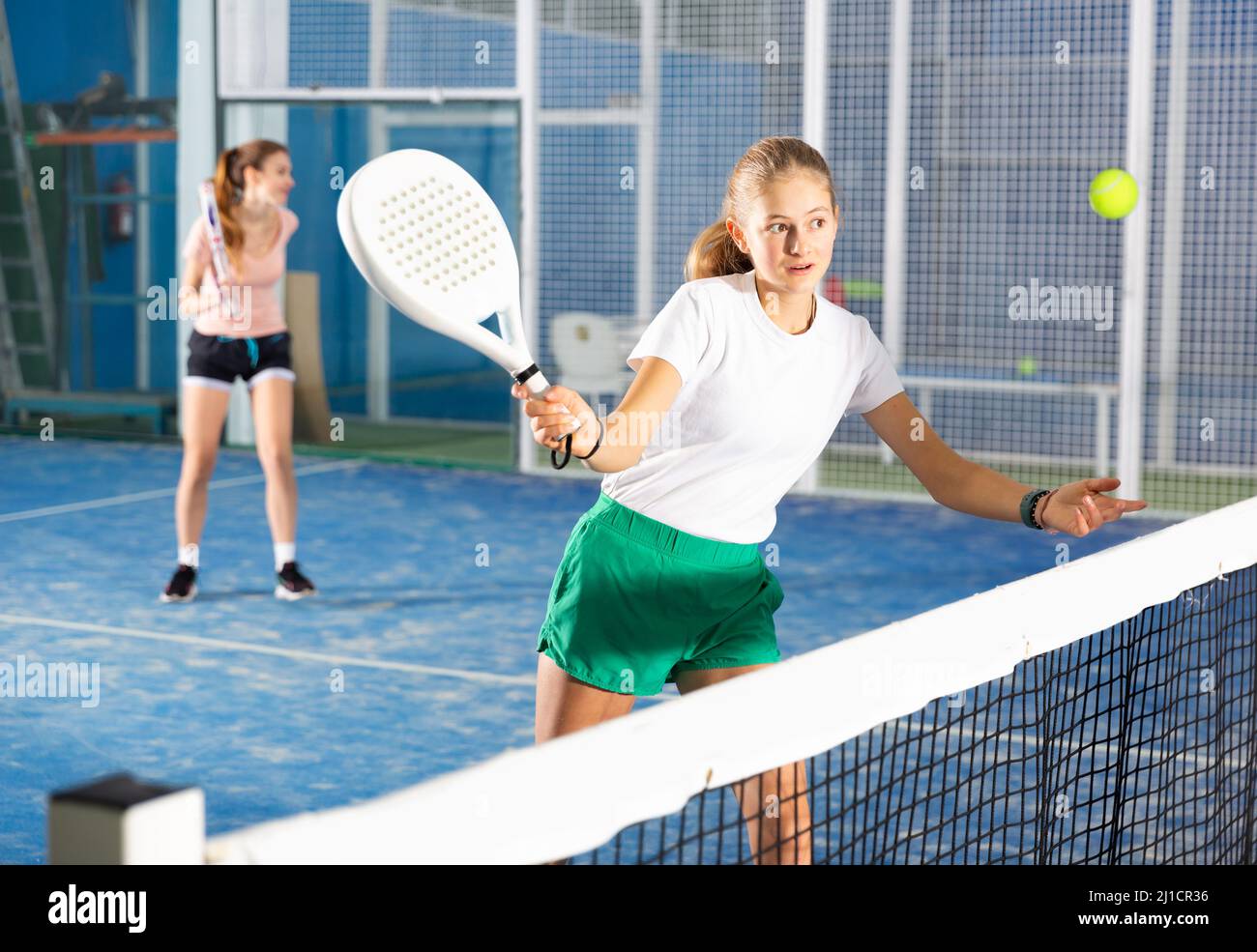 Padel tennis hi-res stock photography and images - Alamy