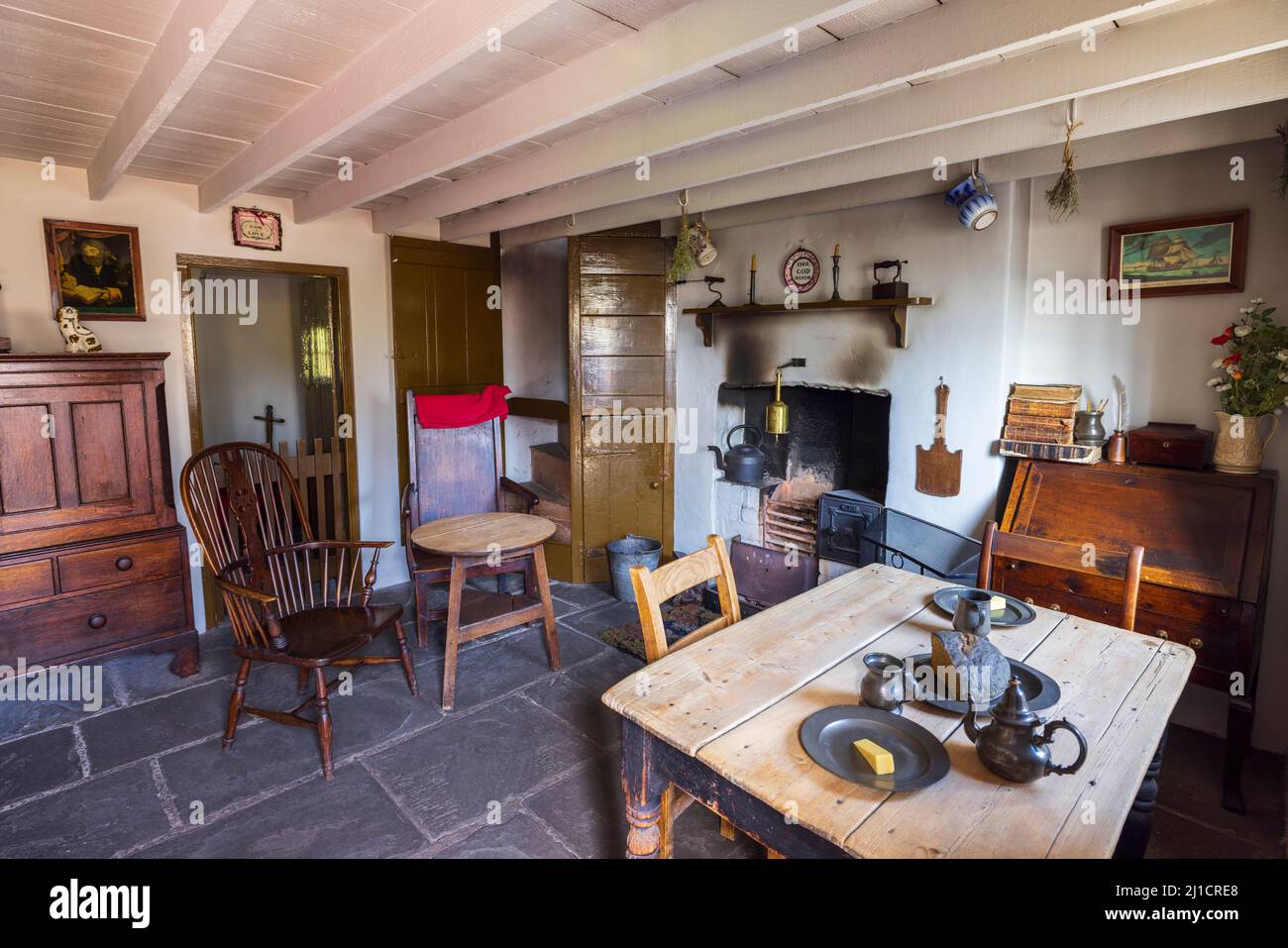 Rhyd y car terrace houses hi-res stock photography and images - Alamy